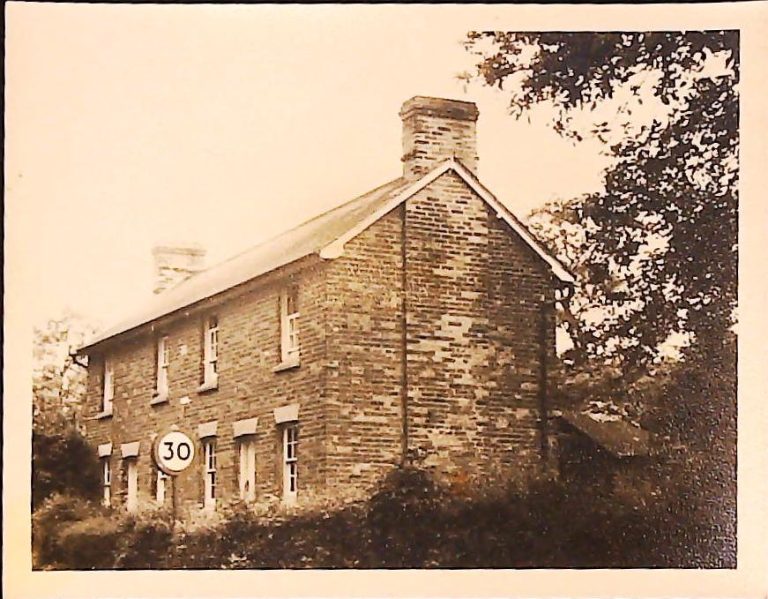 Folly Hall – Hempstead